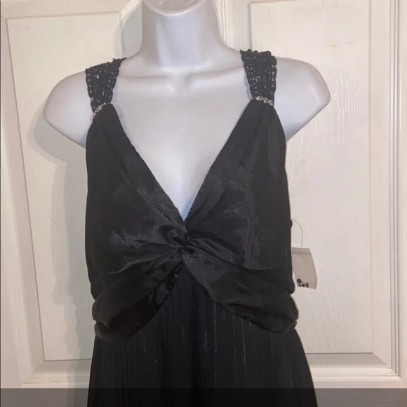 Robbie Bee | Dresses | Signature By Robbie Bee Black Stunning Gown 6 ...